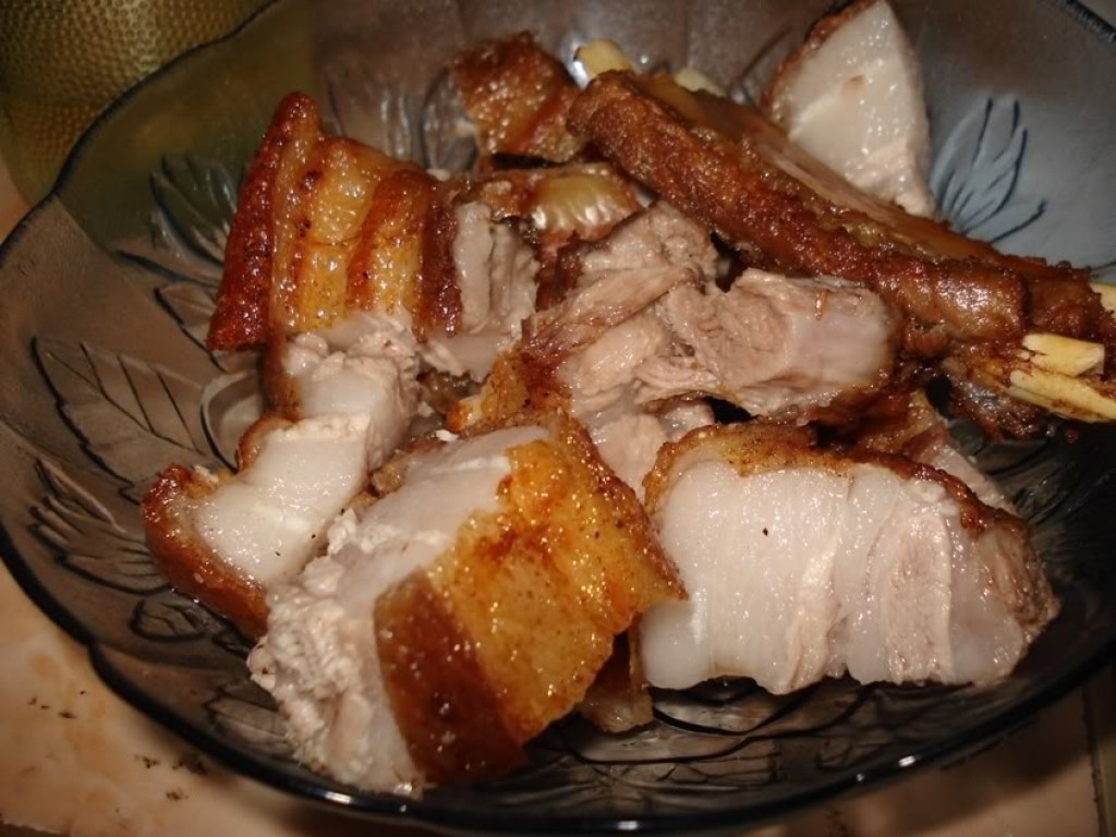 Lechon Kawali Recipe (Crispy Pork Belly) Lechon Kawali Recipe (Crispy Pork Belly)